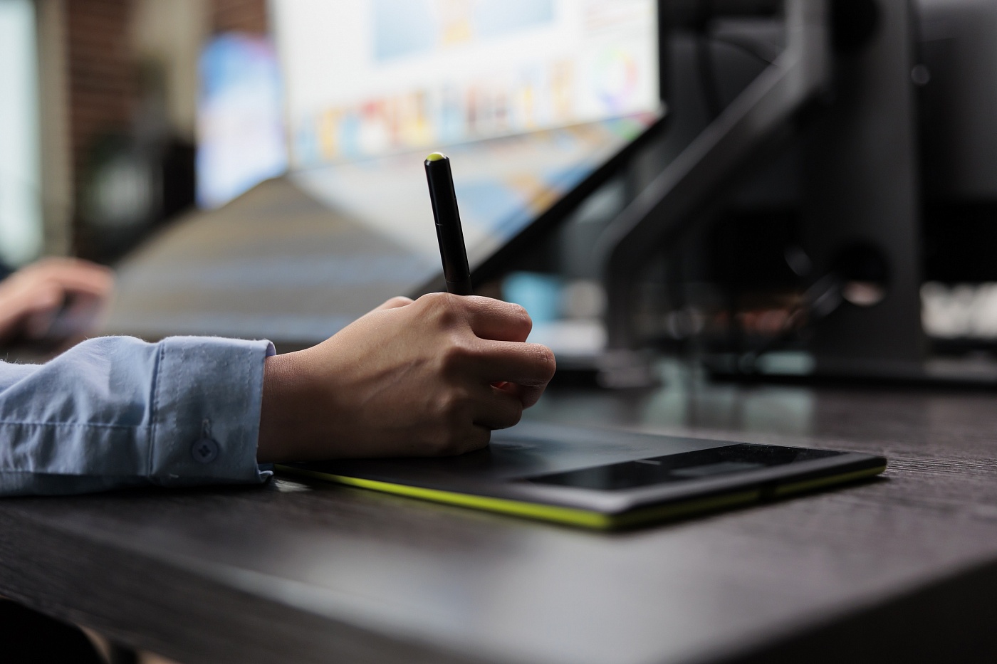 ICL Services and GrafTech to Host Webinar on Replacing Microsoft Visio under Import Substitution ...